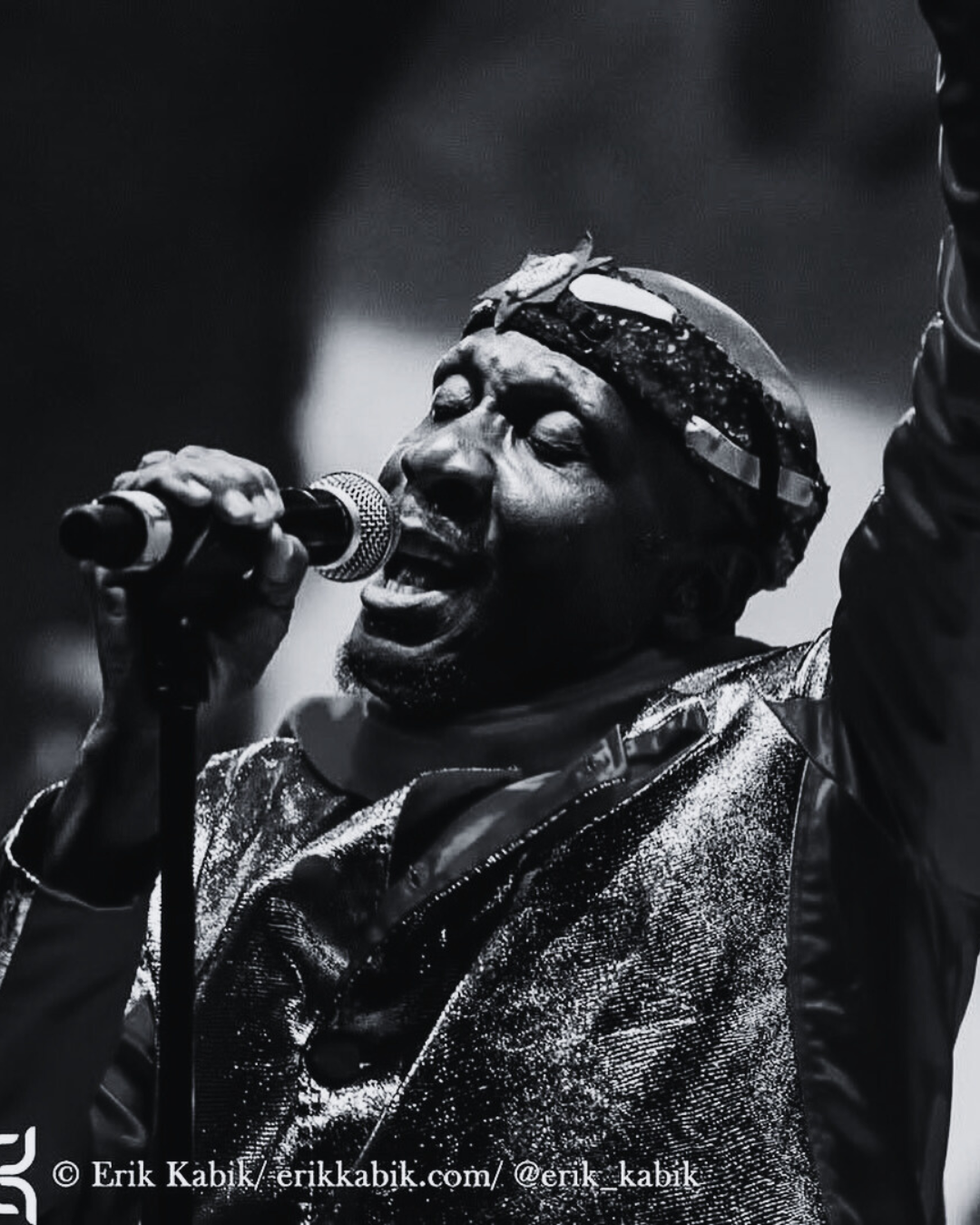 Jimmy Cliff, lenda do reggae mundial, morre aos 81 anos